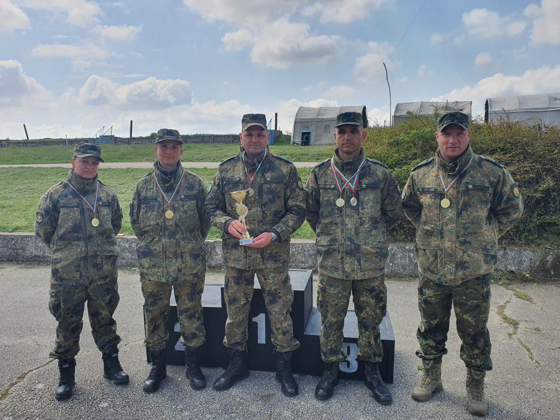 Стремци първи в шампионат по стрелба между формированията на