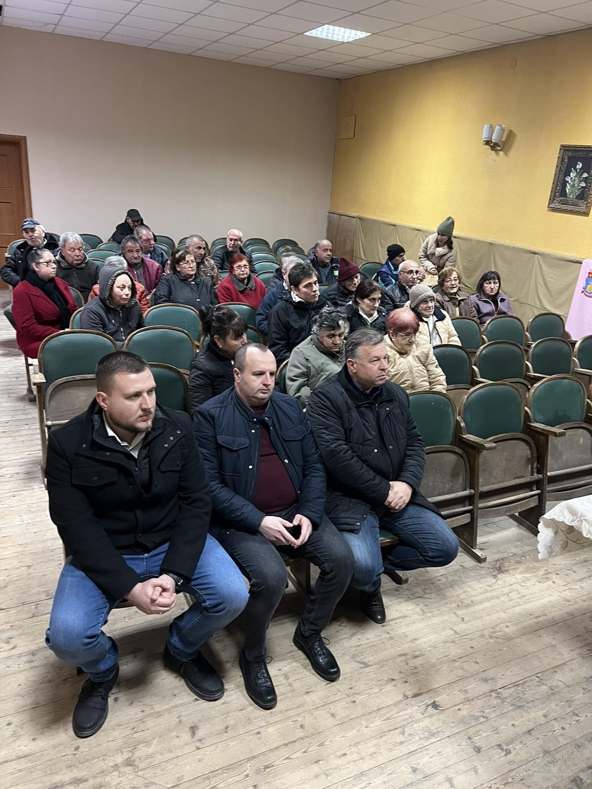 Кметът Галина Стоянова бе в Горно Изворово Новини за Казанлък