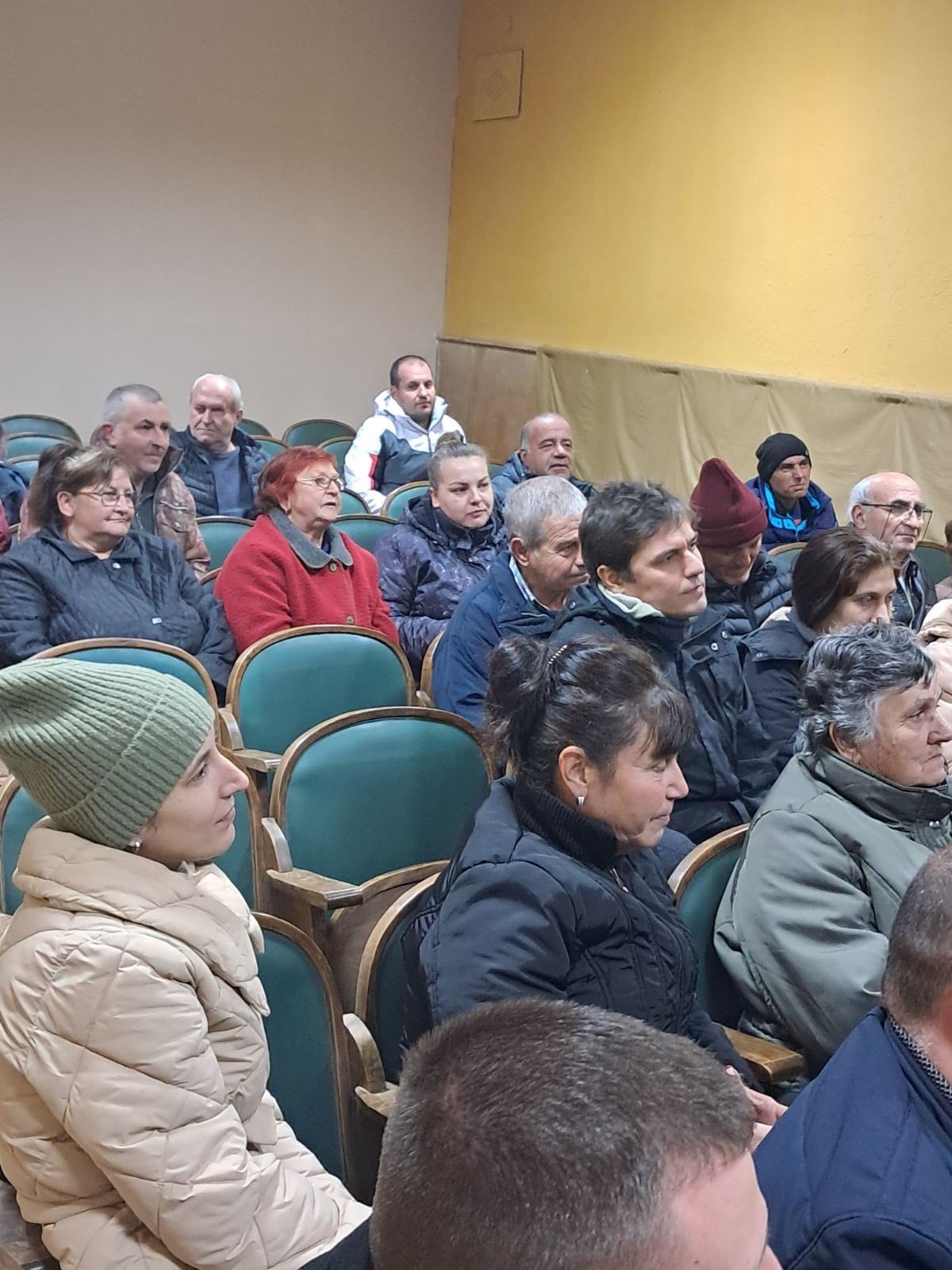 Кметът Галина Стоянова бе в Горно Изворово Новини за Казанлък