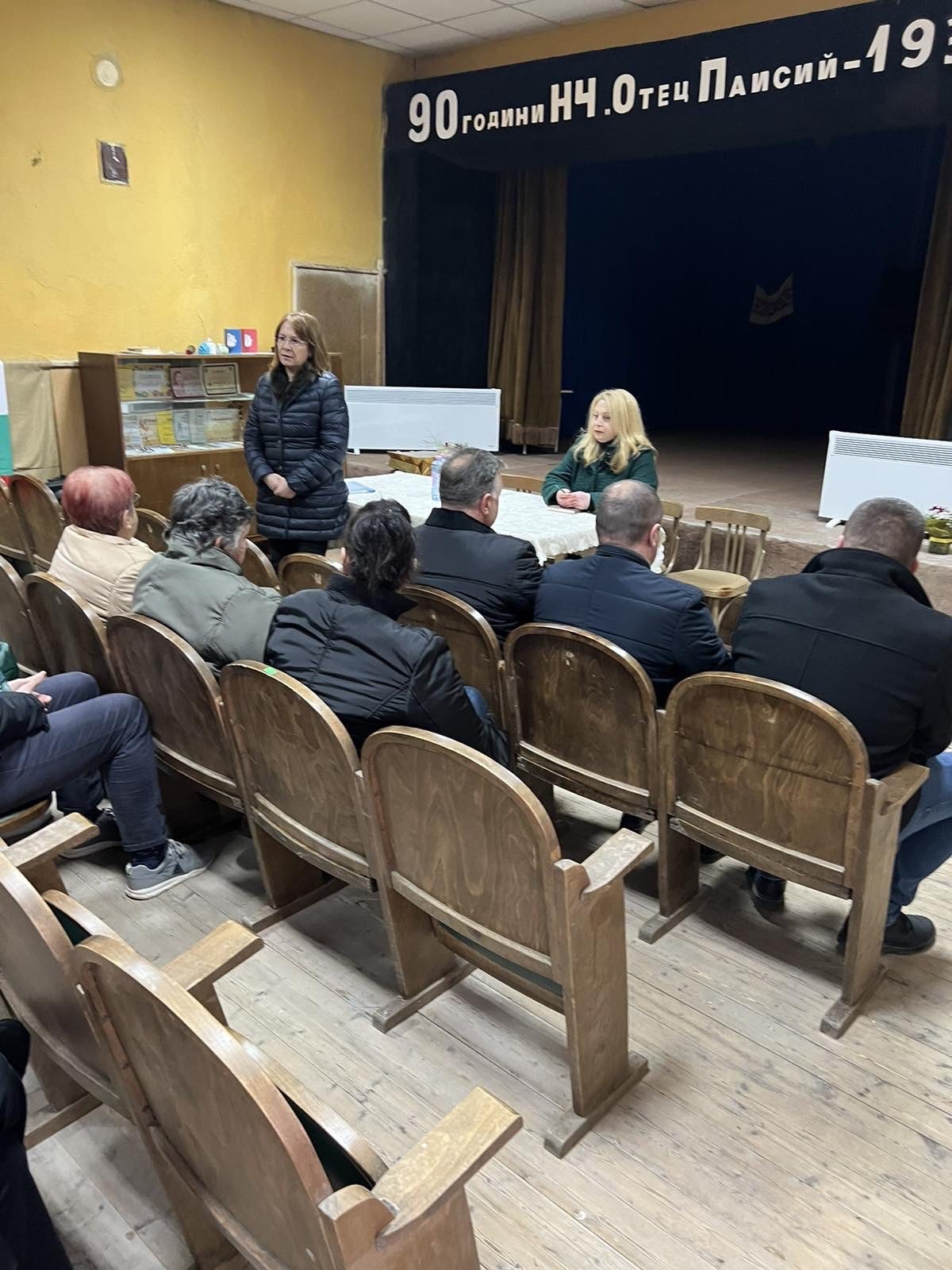 Кметът Галина Стоянова бе в Горно Изворово Новини за Казанлък